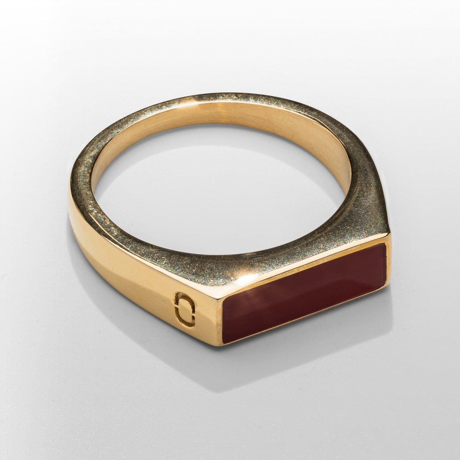 Men's Red Rectangle Stone Ring (18k Gold)