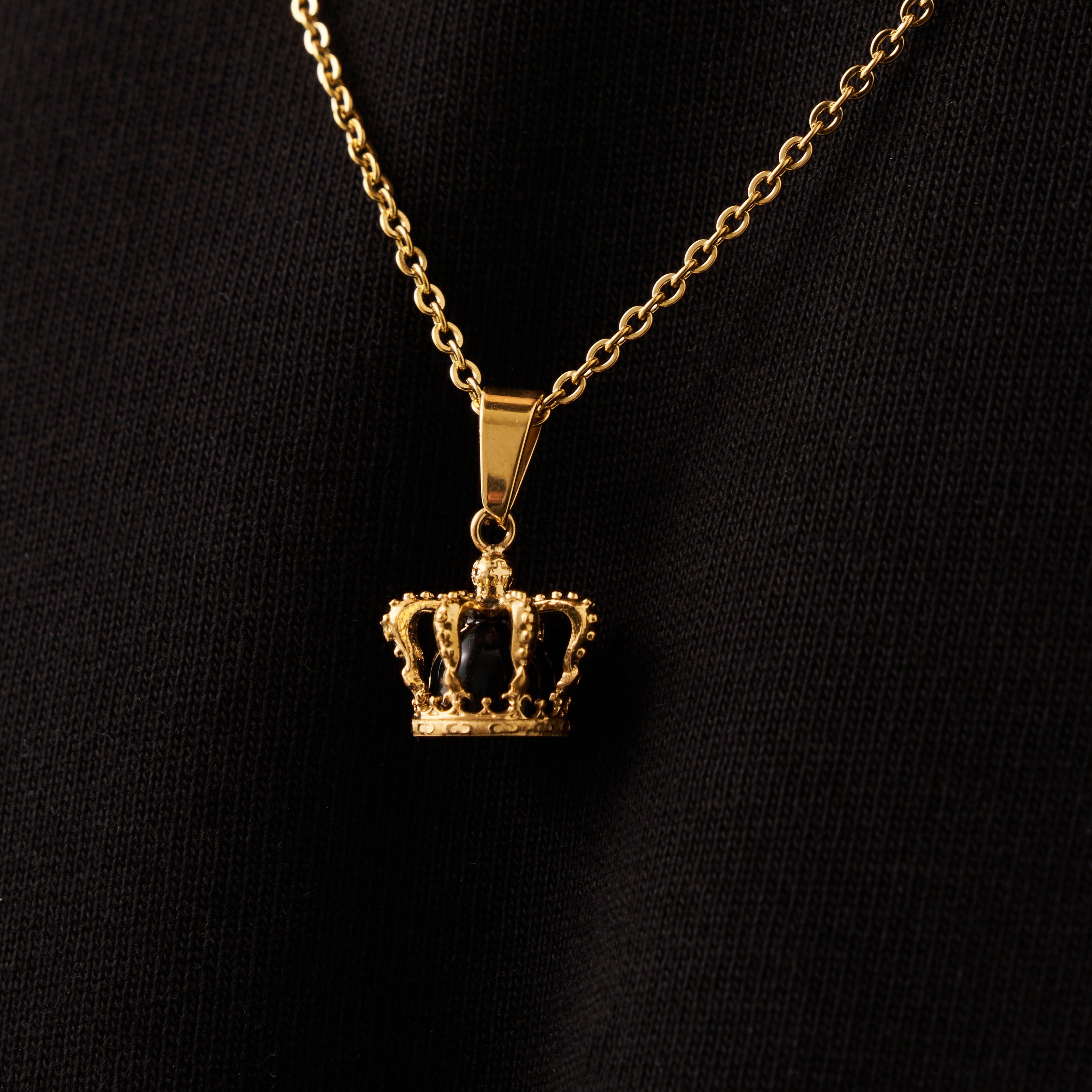 Men's King's Crown Pendant (18k Gold)