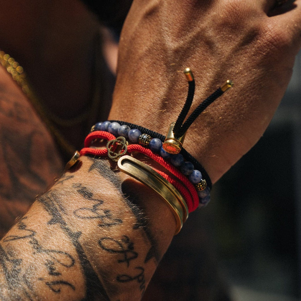 Red Cord String Bracelet for Men (Gold)