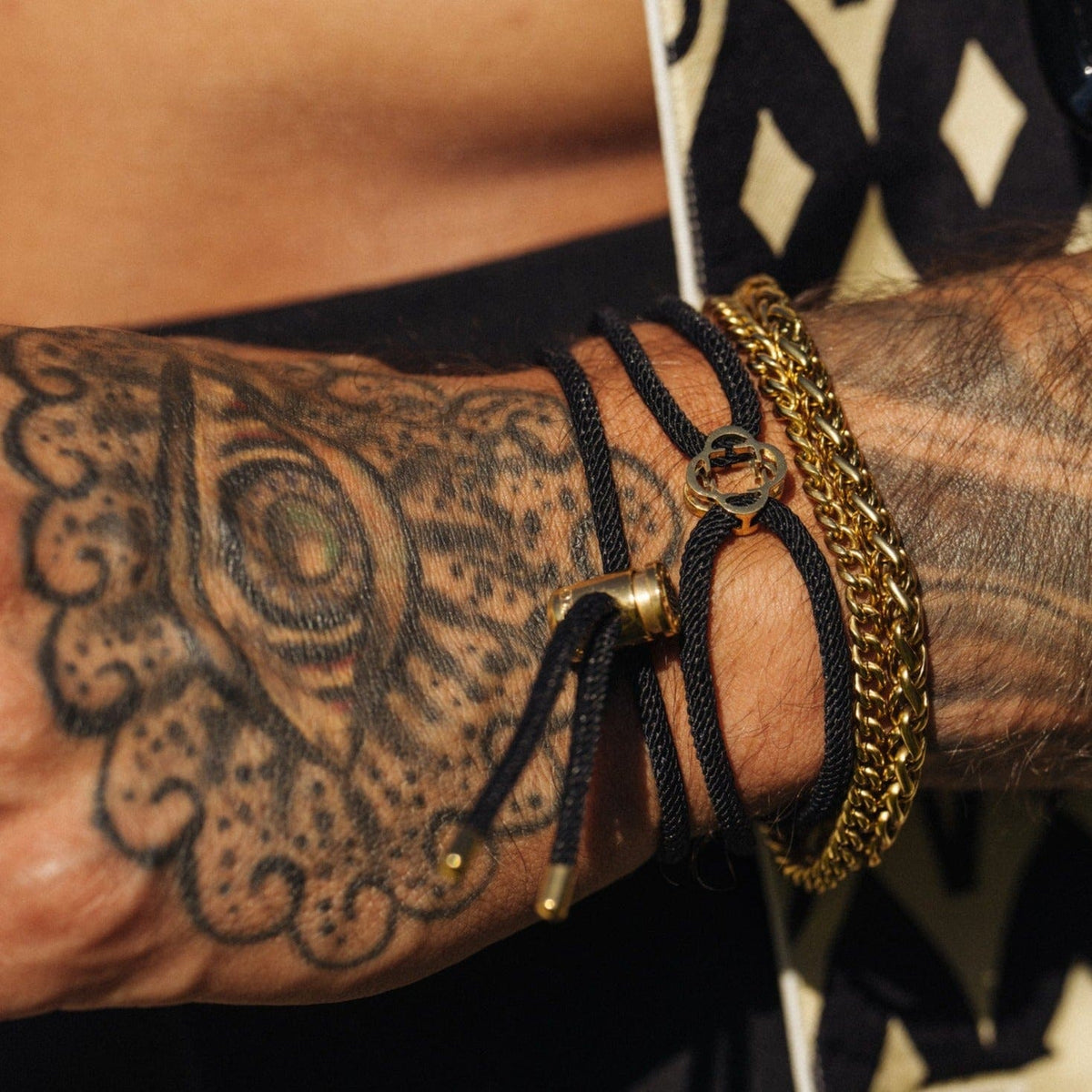 Black Cord String Toggle Bracelet for Men (Gold)